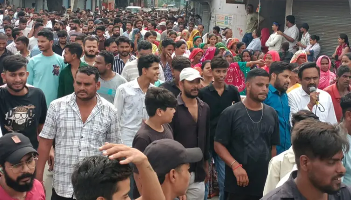 Dalit youths attacked by Muslims with sharp weapons in Dungarpur ...